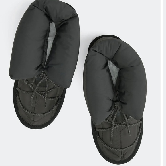 Fabletics | Shoes | Nwt Cozy Booties Color Pewter Color Is Like ...